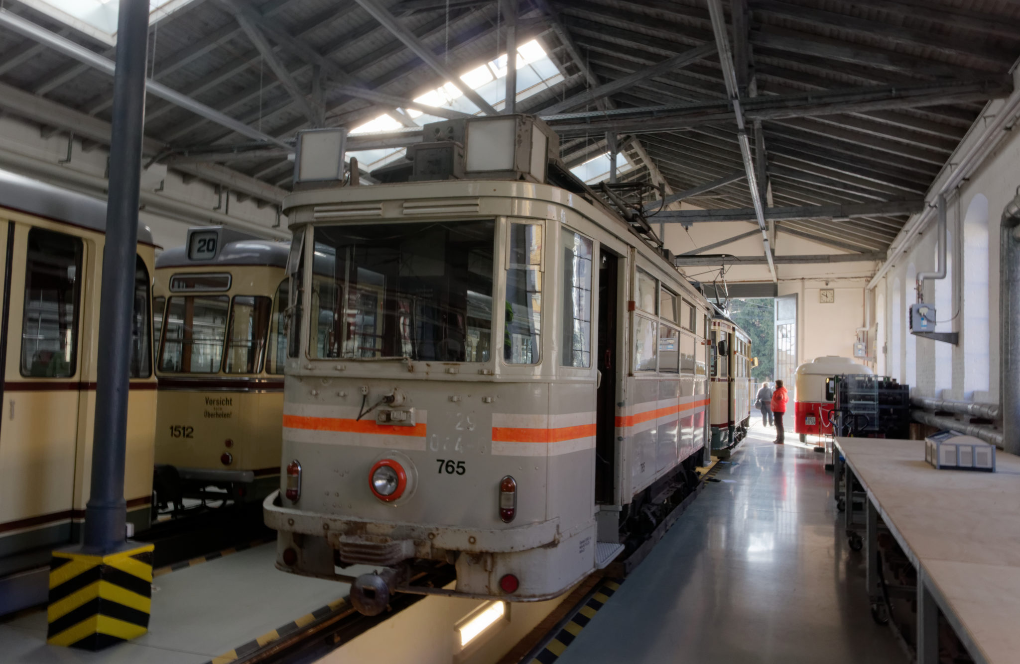 Fahrzeuge (Triebwagen) – Straßenbahnmuseum Dresden e. V.